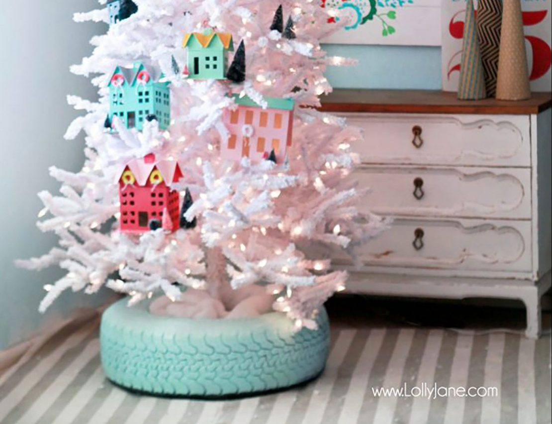 10 Upcycled Christmas Tree Stand Ideas – Flea Market Finds: Home and ...